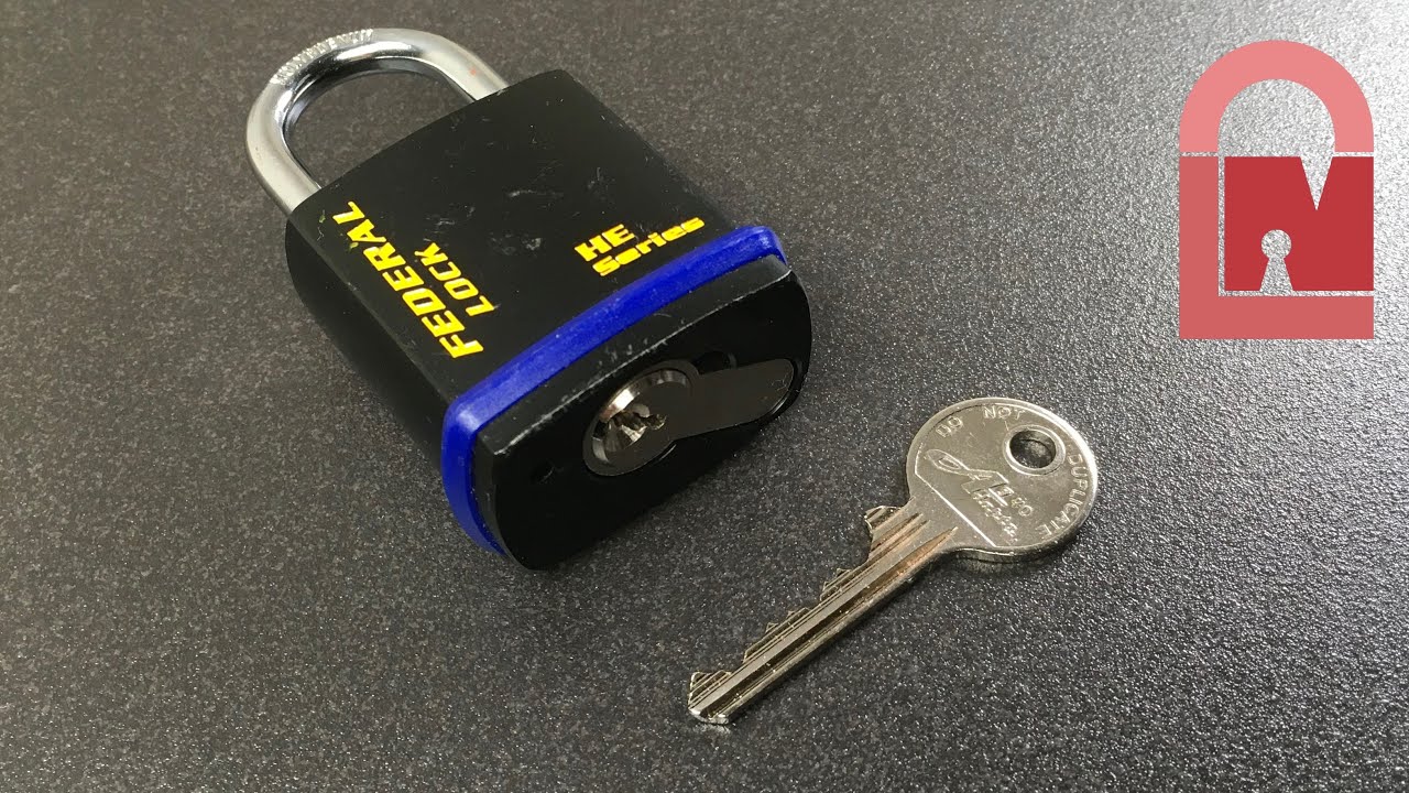 Adapta J 40 Lock in a Federal 406HE Padlock Body Pick and Gut ...