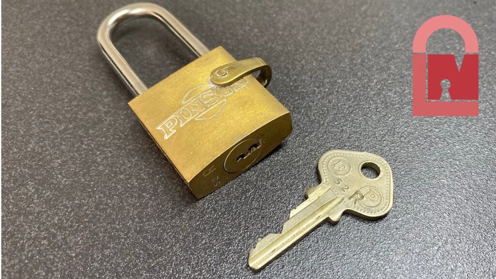 (1657) Ancient Swedish Barn Lock – BosnianBill's LockLab - BosnianBill ...